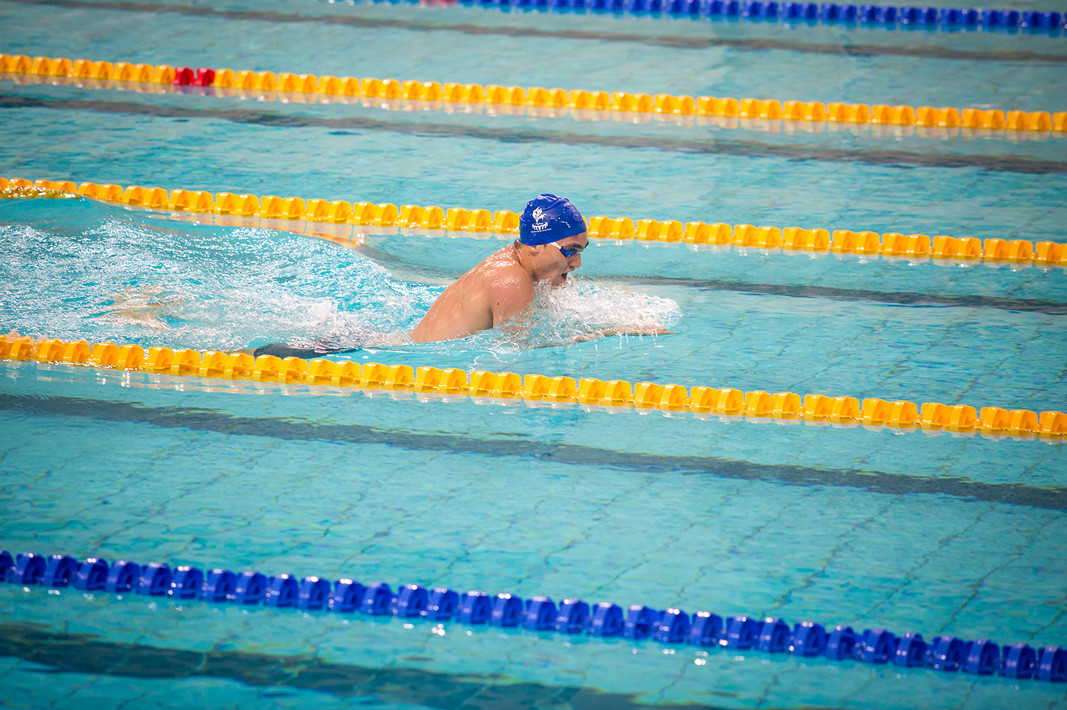 SAMOA's SWIMMING HERO BRANDON SCHUSTER NAMED 'BEST MALE ATHLETE OF THE ...