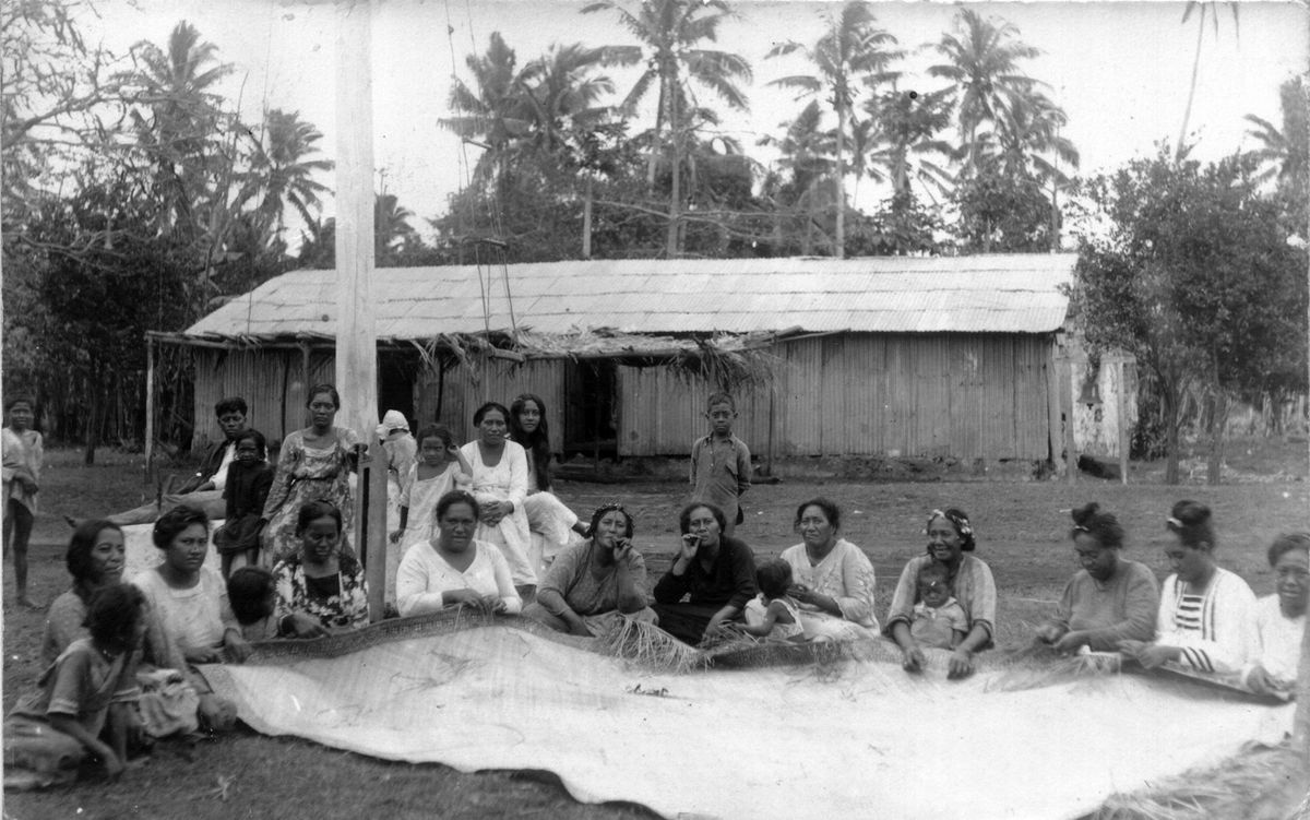 The Cook Islands Looks Ahead (1965) — Coconet