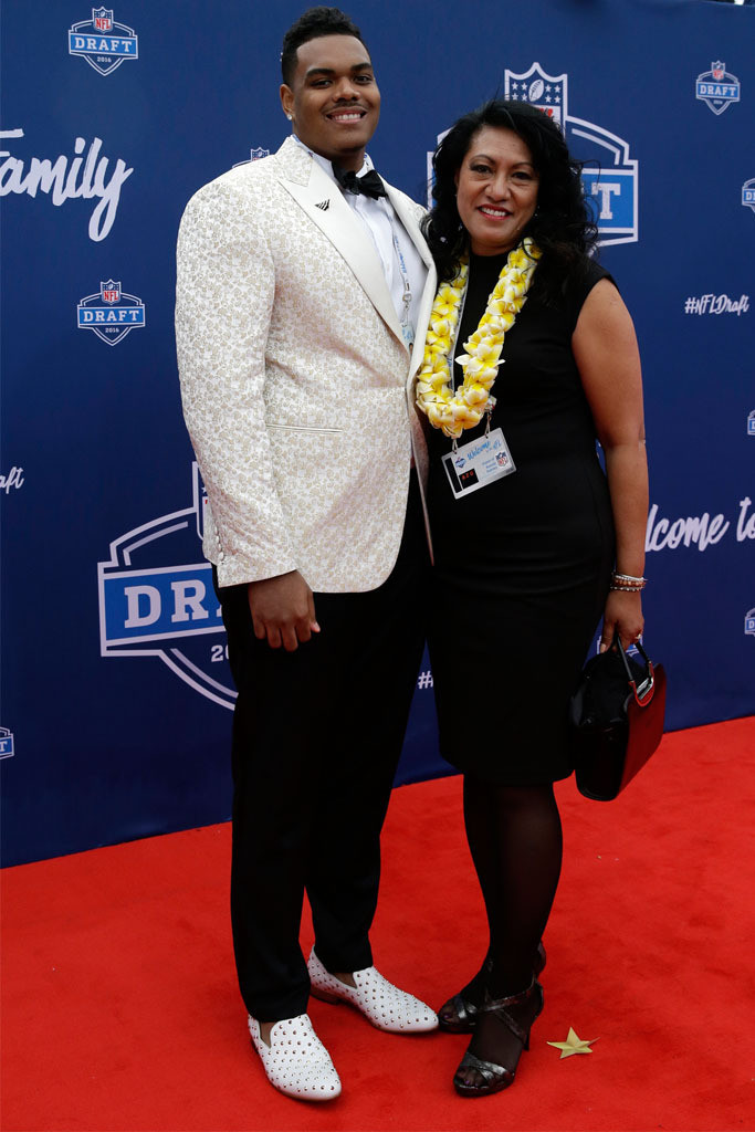 RONNIE STANLEY NAMED POLYNESIAN PRO FOOTBALL PLAYER OF THE YEAR — Coconet