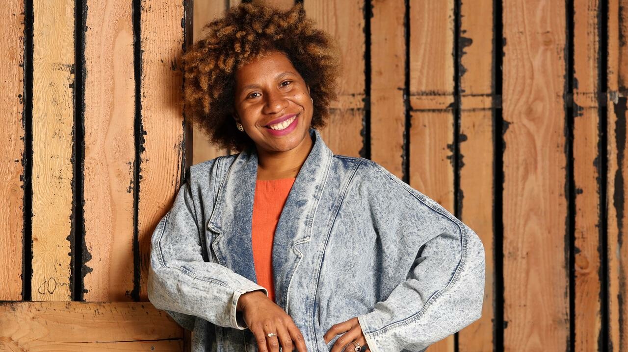 WOMEN OF THE ISLANDS - Wendy Mocke — thecoconet.tv - The world’s ...