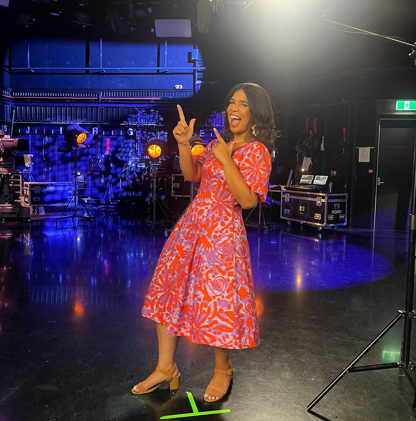 WOMEN OF THE ISLANDS - TAHLEA AUALIITIA — thecoconet.tv - The world’s ...