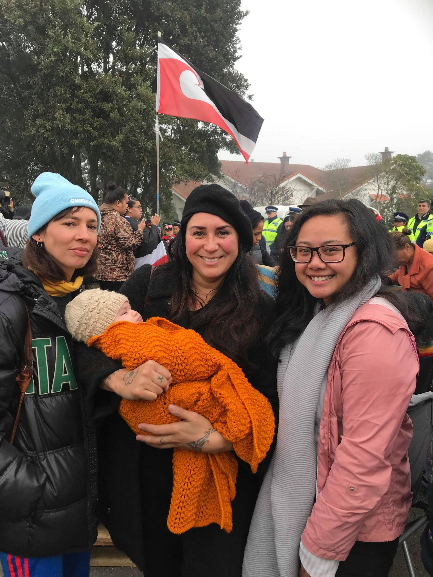 PASIFIKA SUPPORTING IHUMATAO PROTECTORS — thecoconet.tv - The world’s ...