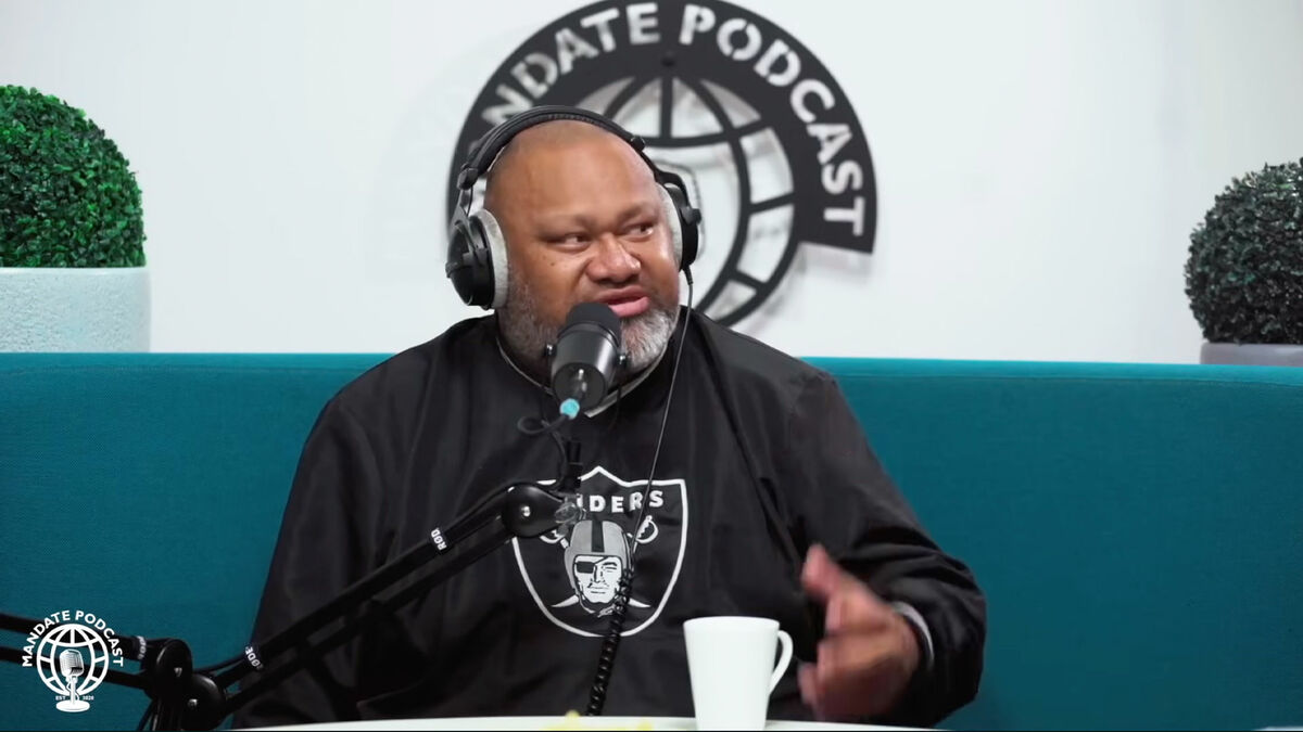 "Comedy Is My Ministry" - Tofiga Fepulea'i on MANDATE Podcast ...