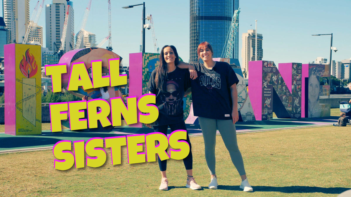 FRESH 10 - HOSTED BY TALL FERNS NATALIE PURCELL & KALANI PURCELL ...
