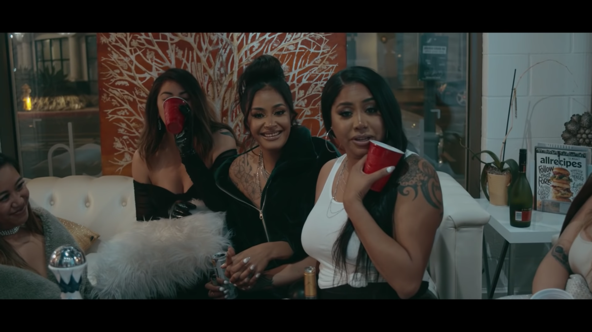 Tenelle & Ryn - Good Good feat. Cuuhraig — thecoconet.tv - The world’s ...