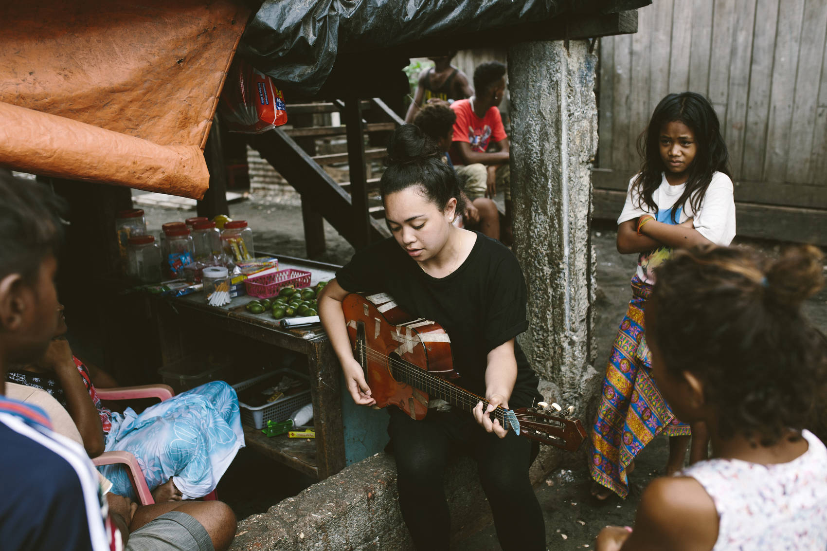 WOMEN OF THE ISLANDS - EMILY MULI — thecoconet.tv - The world’s largest ...