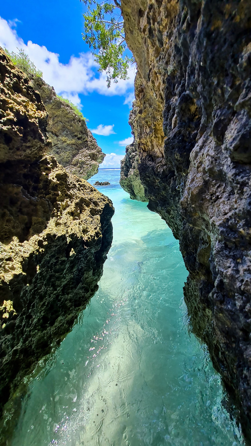 EXPLORING MANGAIA in the COOK ISLANDS — thecoconet.tv - The world’s ...