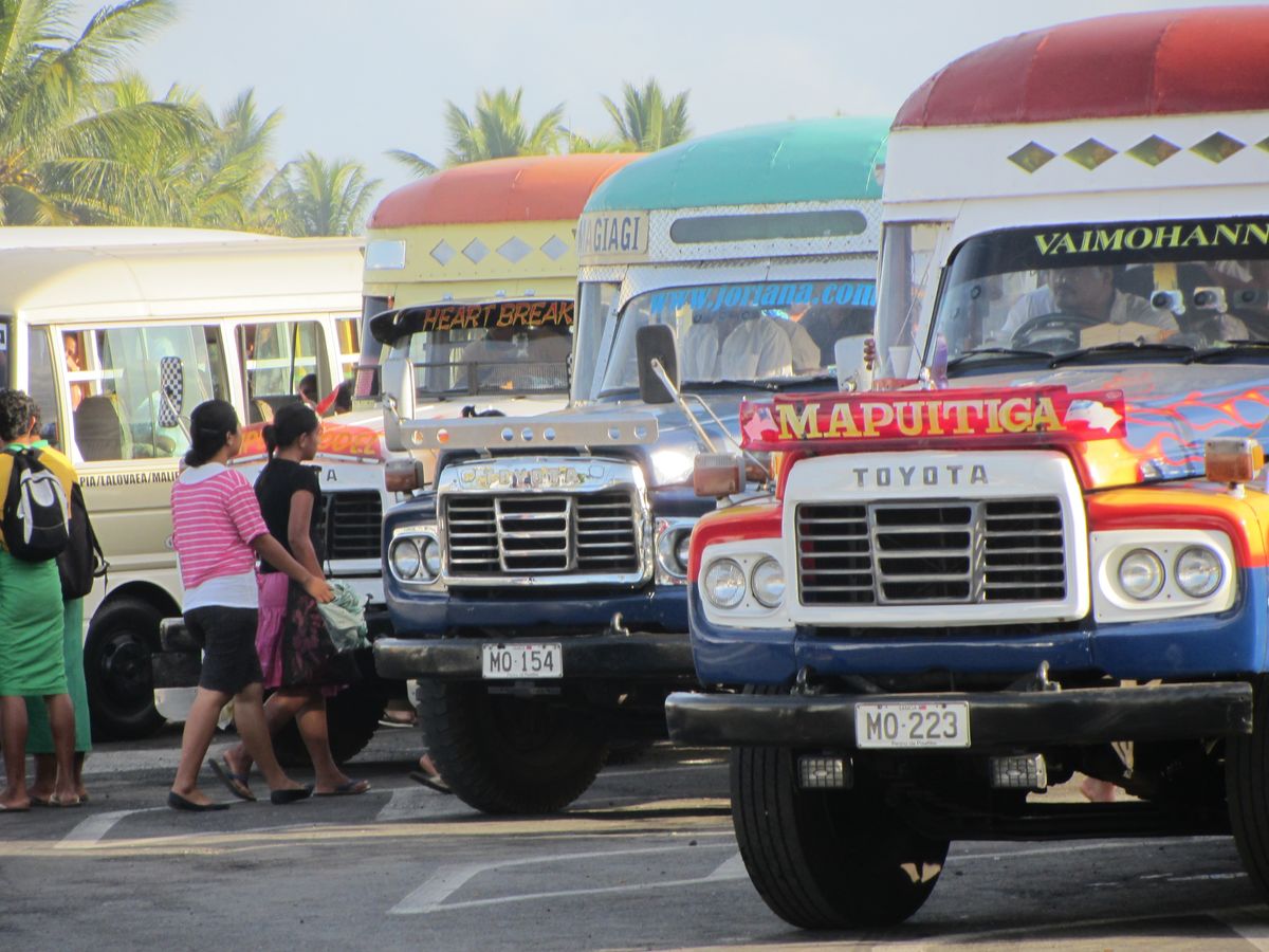 Island Transport - The Funky Buses & Taxies — thecoconet.tv - The world ...