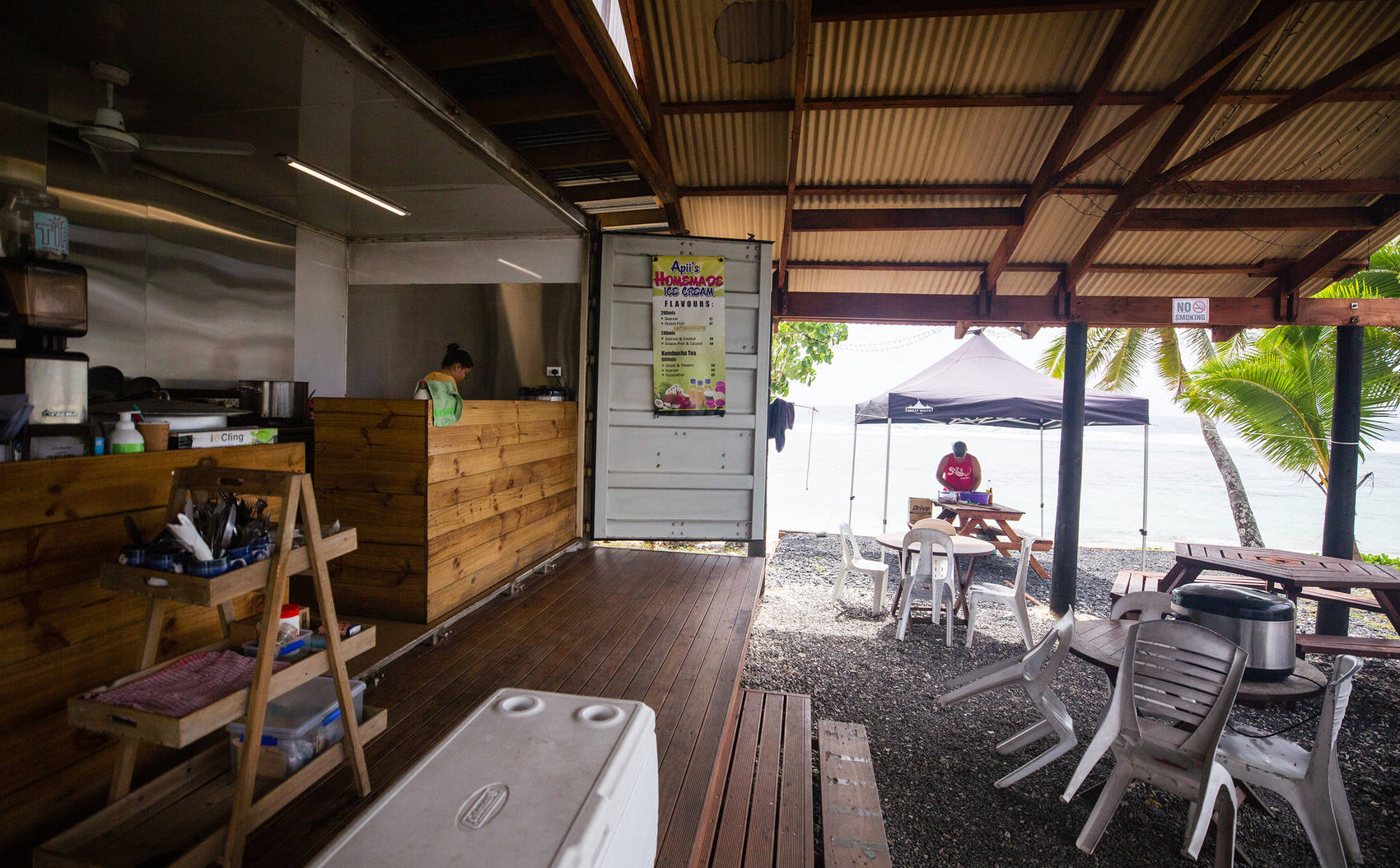 RAROTONGA - Island Eats Pit Stops — thecoconet.tv - The world’s largest ...