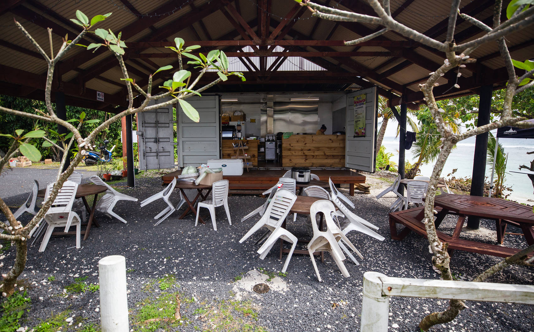 RAROTONGA - Island Eats Pit Stops — thecoconet.tv - The world’s largest ...