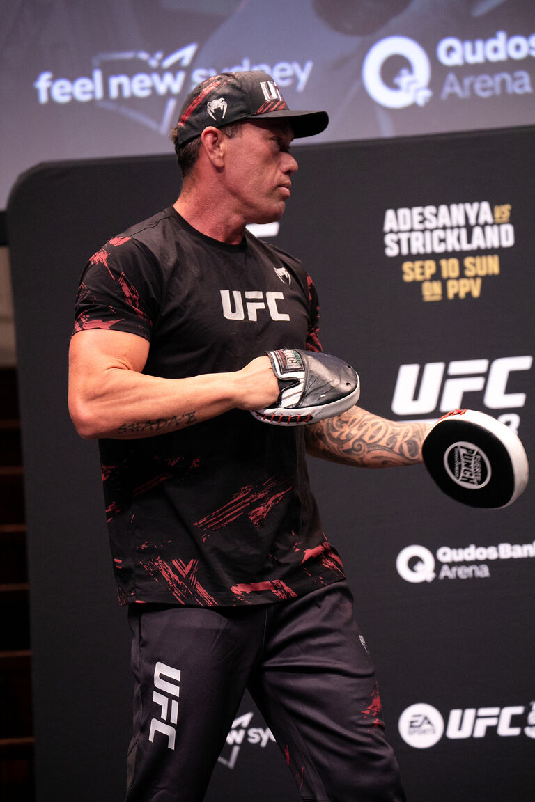 GALLERY: UFC293 - SYDNEY — thecoconet.tv - The world’s largest hub of ...
