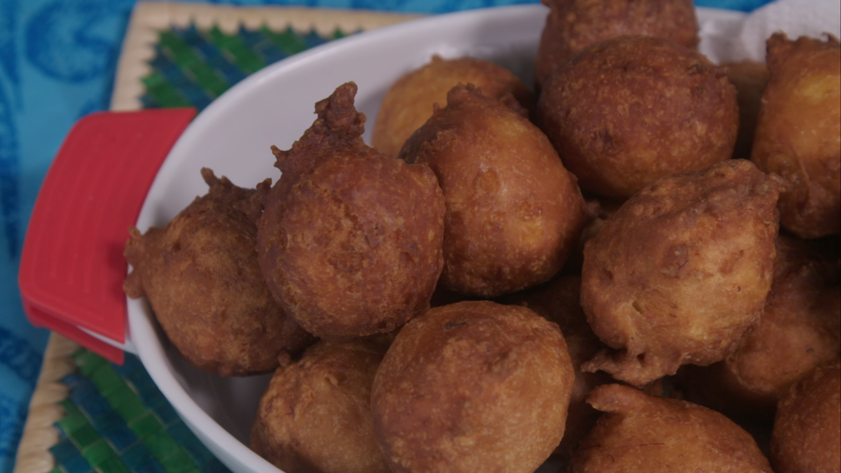 Pineapple Pagikeke — thecoconet.tv - The world’s largest hub of Pacific ...