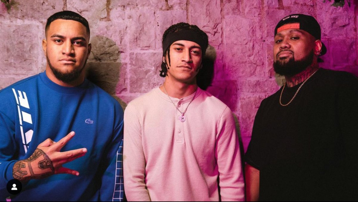 JKING ft Lisi & SLADE - Chance With You (Official Music Video ...