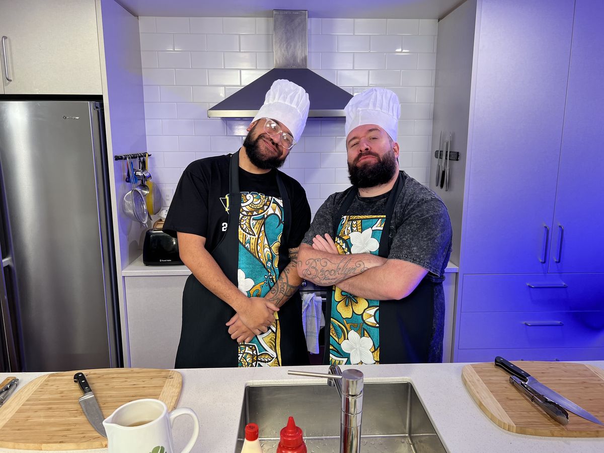 The Morning Shack Boy's Burgers | Cooking With The Stars — thecoconet ...