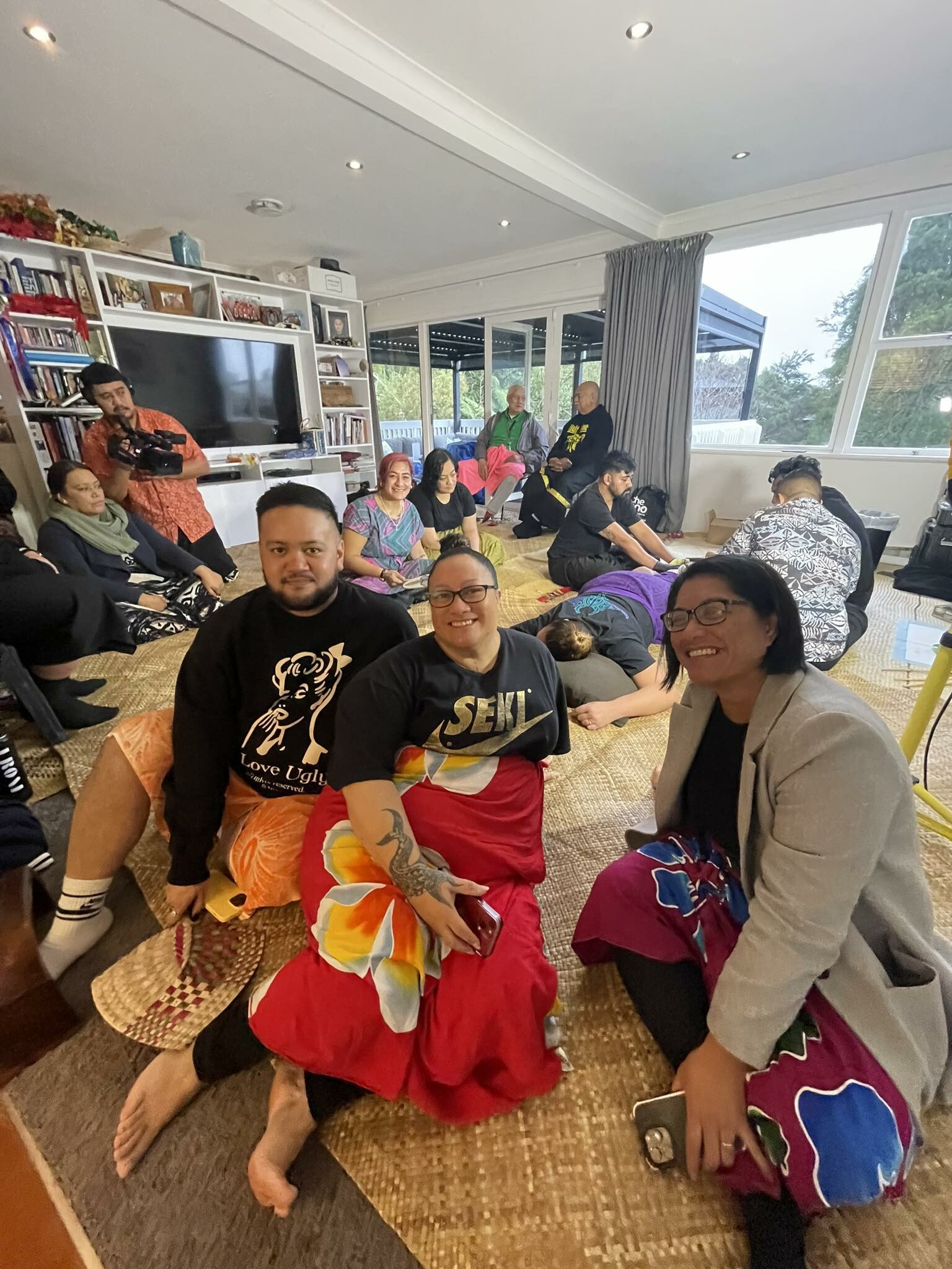 Sacred symbols cement the New Zealand Deputy Prime Ministers Samoan ...