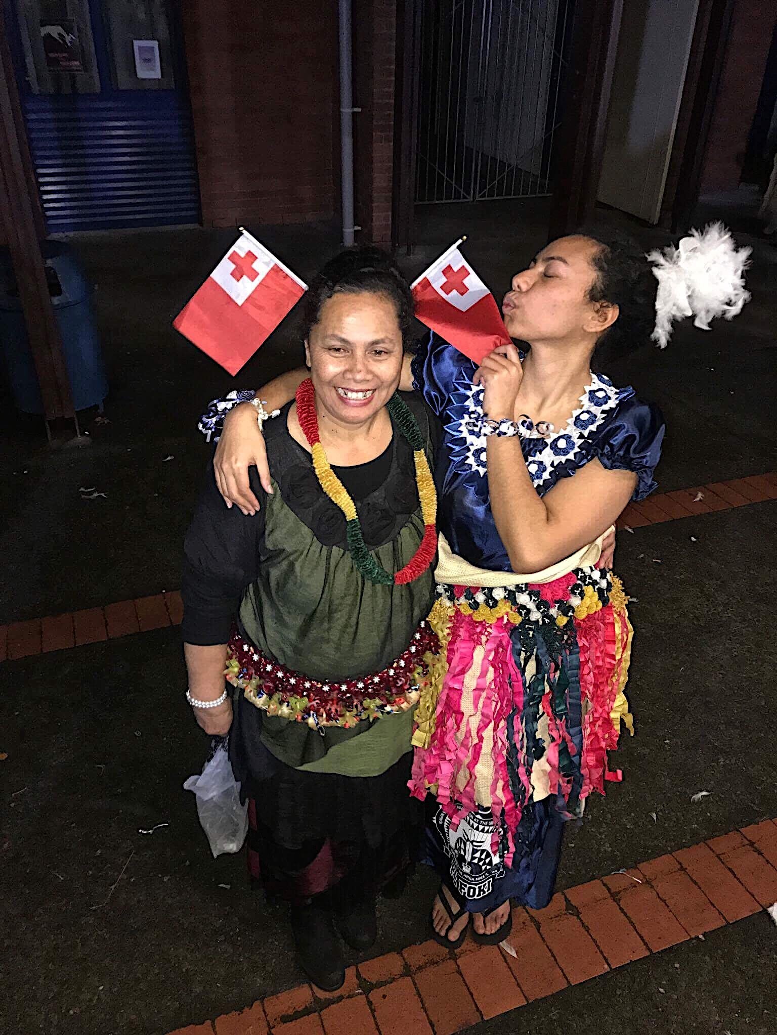 WOMEN OF THE ISLANDS - KALOLAINE FUNGANITAO — thecoconet.tv - The world ...