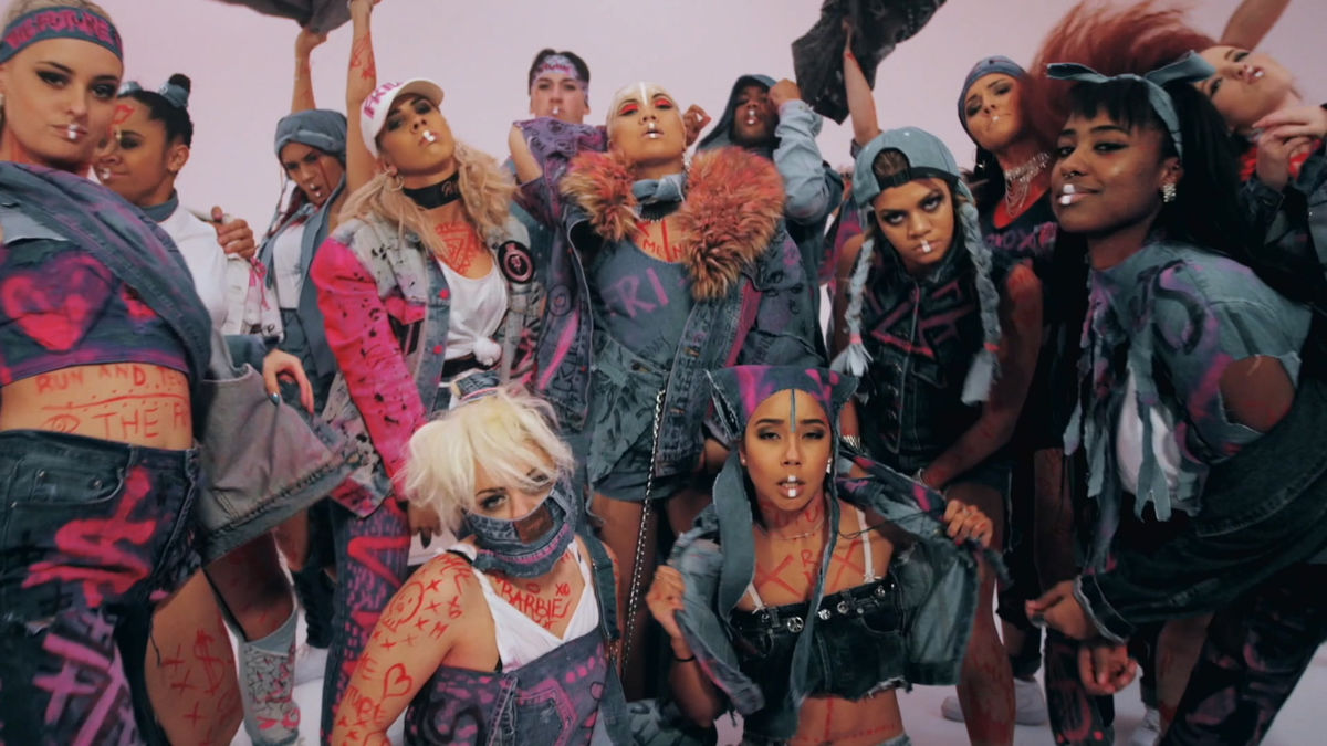 FRESH 9 - PARRIS GOEBEL & THE ROYAL FAMILY DANCE CREW GO GLOBAL ...
